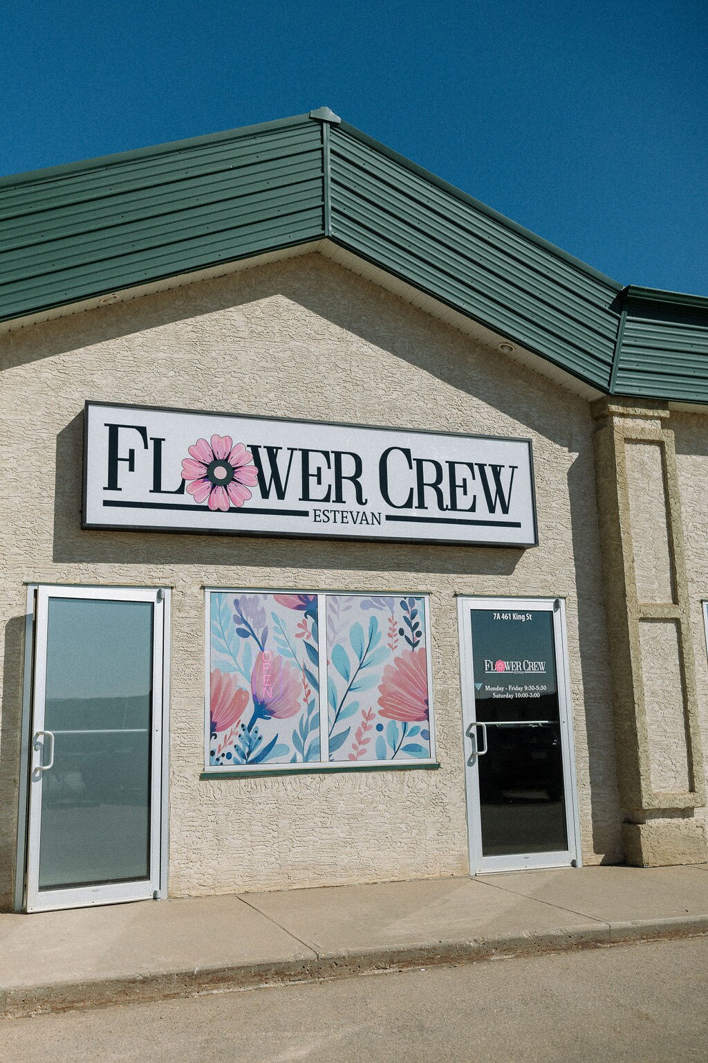 About Estevan Flower Crew - Estevan, SK Florist