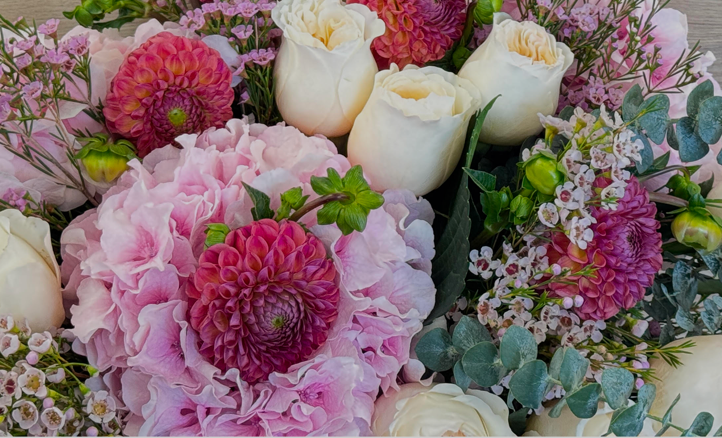 Karen's Flower Shop: Milton Flower Delivery - Local Milton Florist