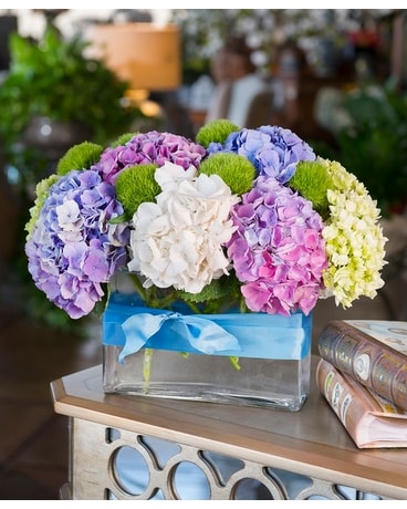 Happy Hydrangea Bouquet in Pasadena CA - Jacob Maarse Florist