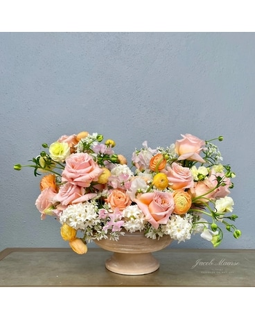 Loose & Airy Delivery Pasadena CA - Jacob Maarse Florist