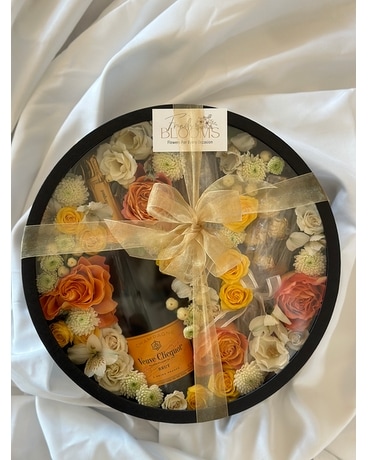 Lighthouse Point Florist - Flower Delivery by French Blooms