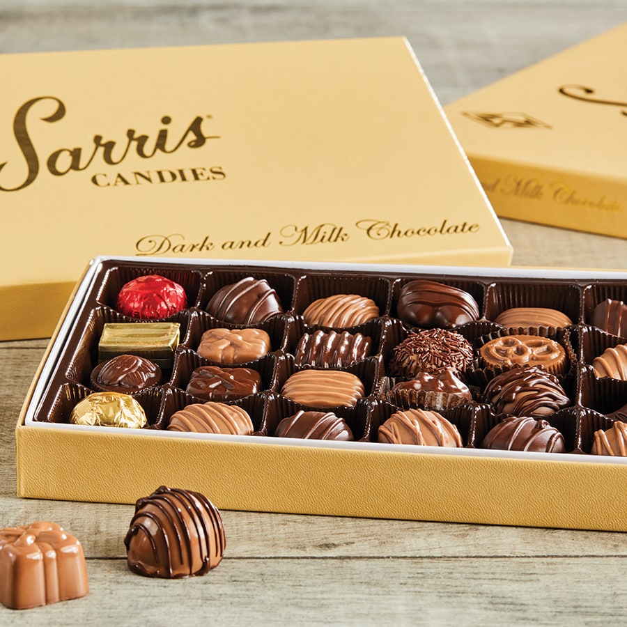 Teleflora's Scarlet Cardinal Bouquet in Woodstock GA - Brenda's House ...