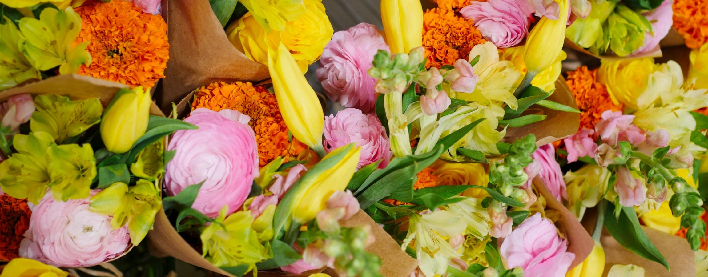 Chicago Florist - Flower Delivery by Ashland Addison Florist Co