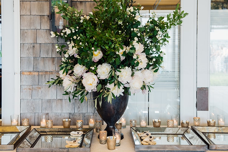 Timeless Nantucket Nuptials Floral Gallery | Winston Flowers