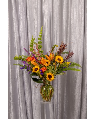 Sunset Vase - Arlington Heights, IL | Sylvia's - Amling's Flowers