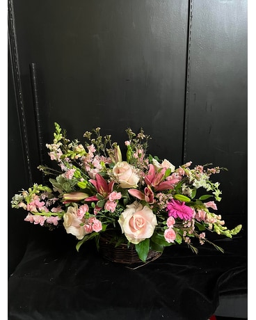 Sympathy Collections Delivery Memphis TN - Lynn Doyle Flowers & Events