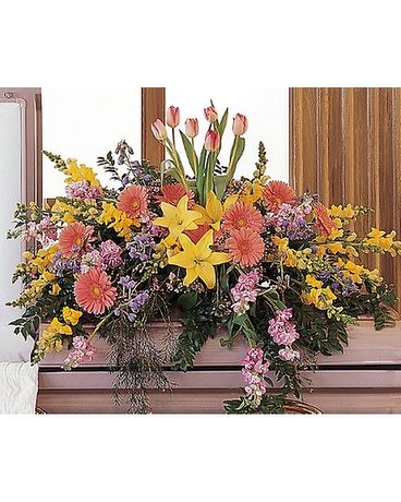 Casket Sprays Delivery Marshfield WI - Hefko Floral Company
