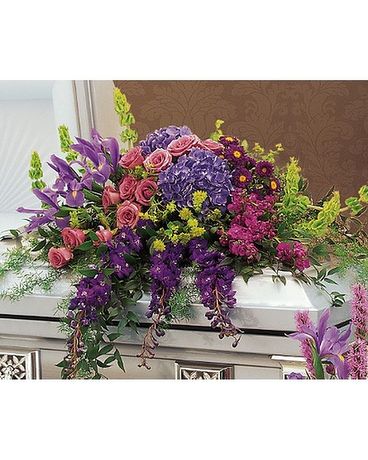 Casket Sprays Delivery Marshfield WI - Hefko Floral Company