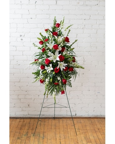 Splendor - Standing Spray in Piqua OH - Genell's Flowers