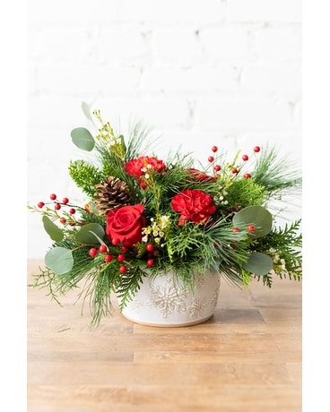 Piqua Florist - Flower Delivery by Genell's Flowers