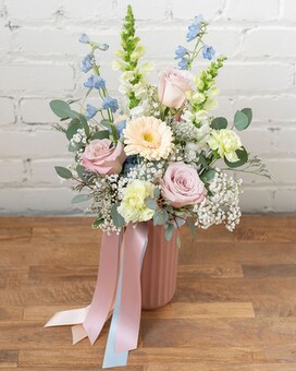 Piqua Florist - Flower Delivery by Genell's Flowers