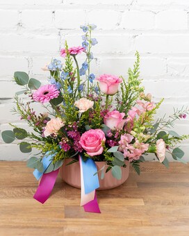 Piqua Florist - Flower Delivery by Genell's Flowers