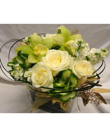 Victoria Florist - Flower Delivery by Fine Floral Designs