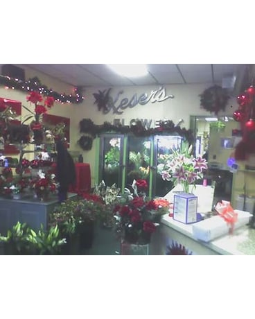 Glastonbury Florist - Flower Delivery by Keser's Flowers