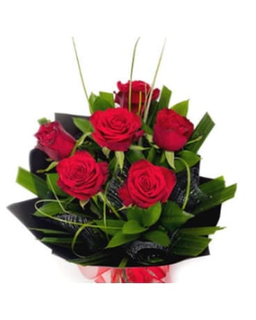 Half Dozen of Red Roses in Warren RI - Victoria's Flowers