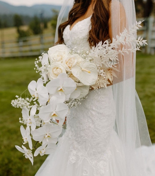 Hand Held Wedding Bouquets