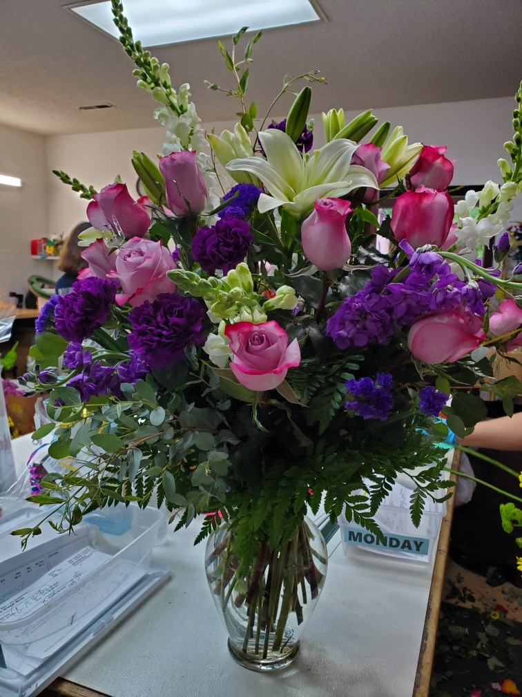 Florist Design Gallery | April Showers Florist