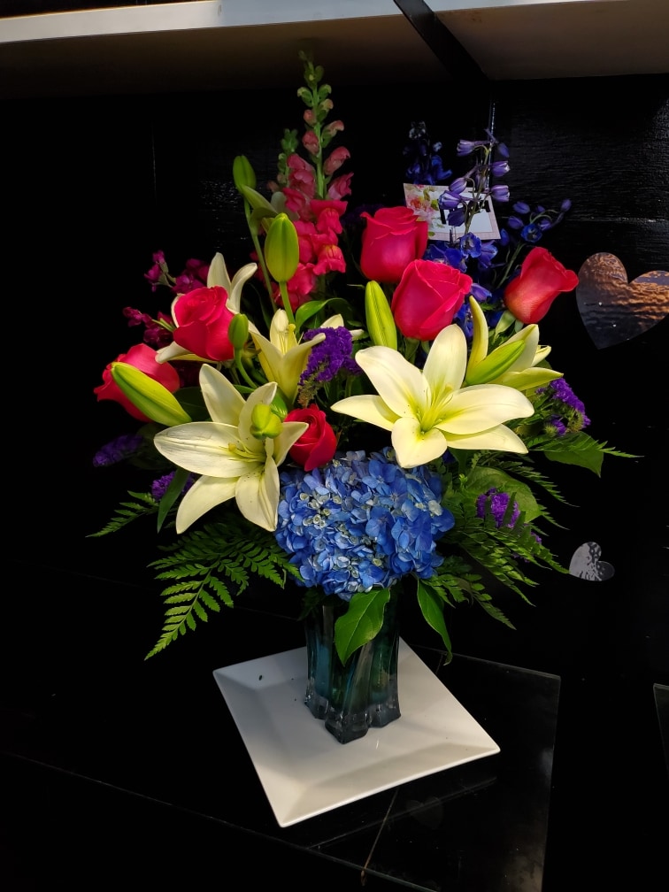 Florist Design Gallery | April Showers Florist