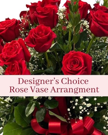 Designer's Choice Rose Vase Arrangement in Milford CT - Beachwood Florist