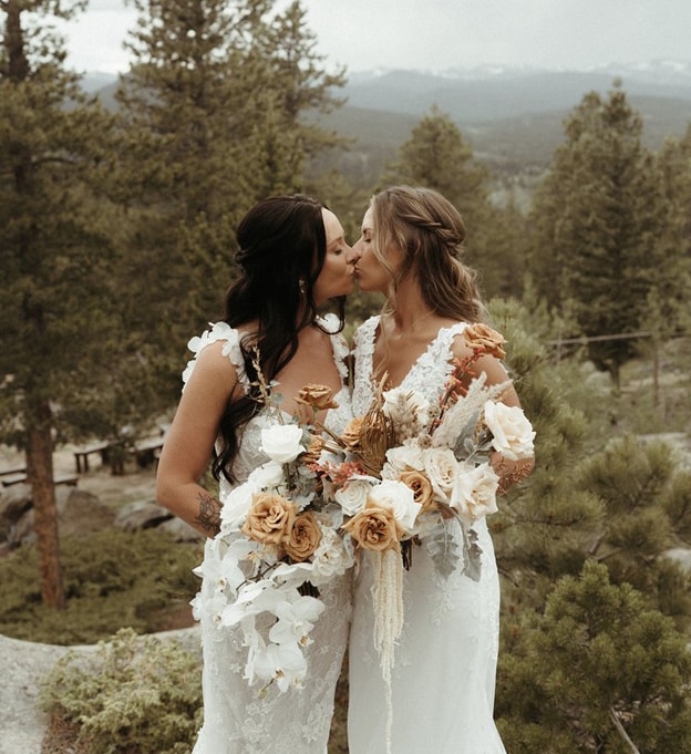 Callie & Melody | Wedding Flowers by Sturtz & Copeland