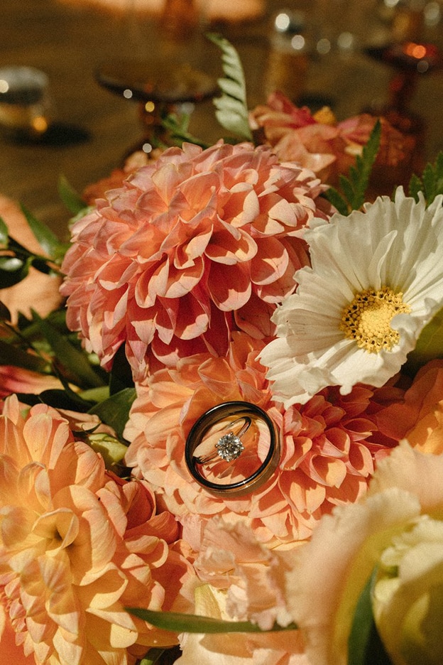 Kortney & Andrew | Wedding Flowers by Sturtz & Copeland