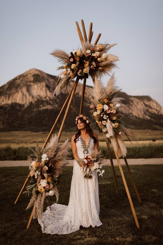 Meredith & Wayne | Wedding Flowers by Sturtz and Copeland