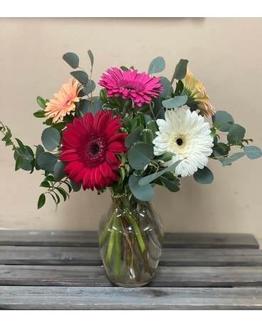 Sunshine Bouquet in Huntersville NC - Bells and Blooms