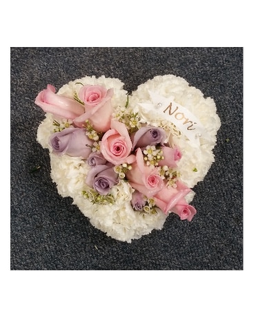 HEART FOR INSIDE CASKET in Woodbridge NJ - Floral Expressions