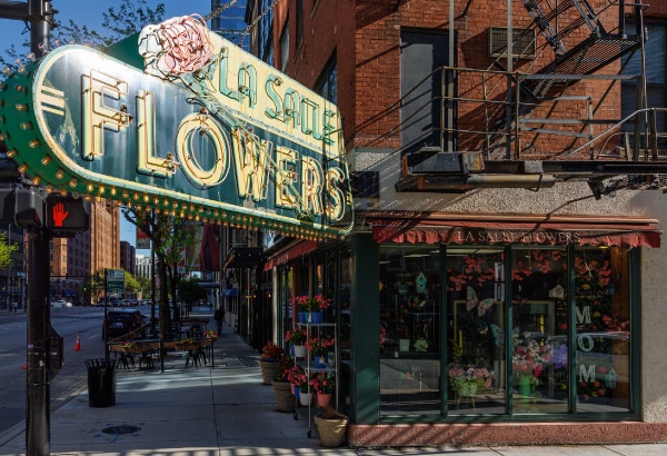 Chicago Flower Shop Locations | Ashland Addison Florist & Flower Delivery