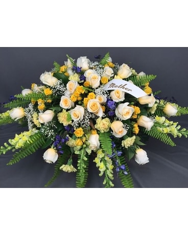 Casket Sprays in Bowmanville, ON | Van Belle Floral Shoppes Sympathy ...