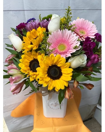 Marlton Florist - Flower Delivery by Millennium Flowers & Gifts