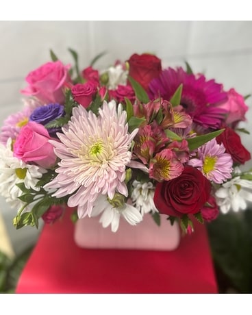 Marlton Florist - Flower Delivery by Millennium Flowers & Gifts
