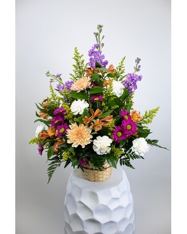 Sympathy Bouquets Delivery Cincinnati OH - Peter Gregory Florist