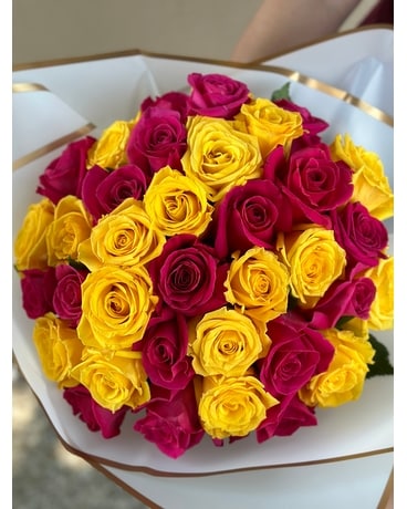 Ramo Buchon - Large Bouquet Delivery Berwyn IL - Berwyn's Violet Flower ...