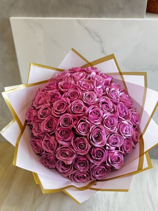 Light Pink Roses Ramo Buchon in El Paso TX - Angie's Flowers