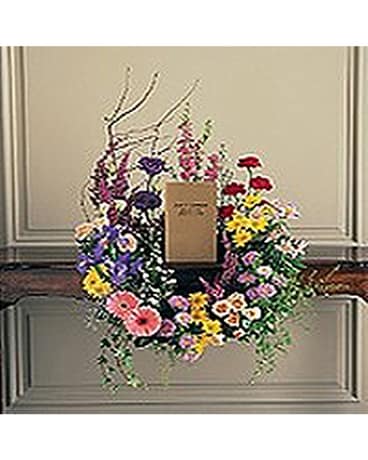 Photo & Urn Tributes Delivery Watertown CT - Agnew Florist