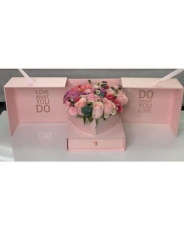 New Collection Delivery Orlando FL - Harry's Famous Flowers