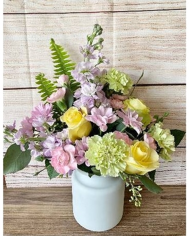 Springtime in Savannah in Nashville TN - Flowers By Louis Hody