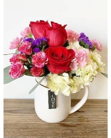 Carry My Love in Nashville TN - Flowers By Louis Hody