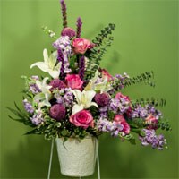 Buy Sympathy and Funeral flowers from Feldis Florists