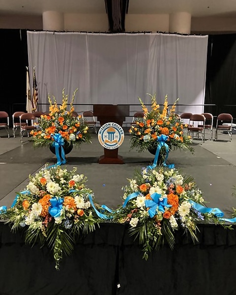 Graduation Podium Decorations