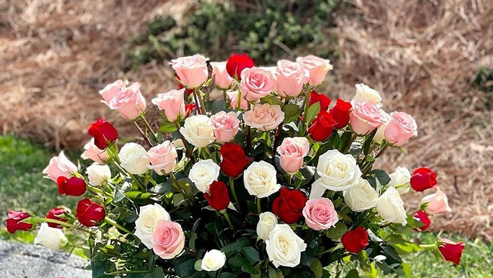 L & D Florist - Flower Delivery in Cornelia, GA