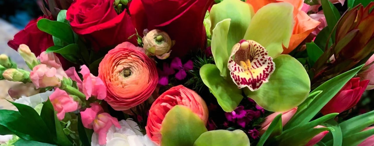 Houston Florist - Flower Delivery by River Oaks Flower House, Inc.