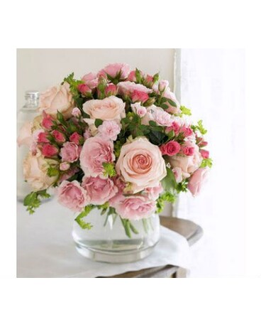 Rose Delivery Houston, Romantic Bouquets - River Oaks Flower House