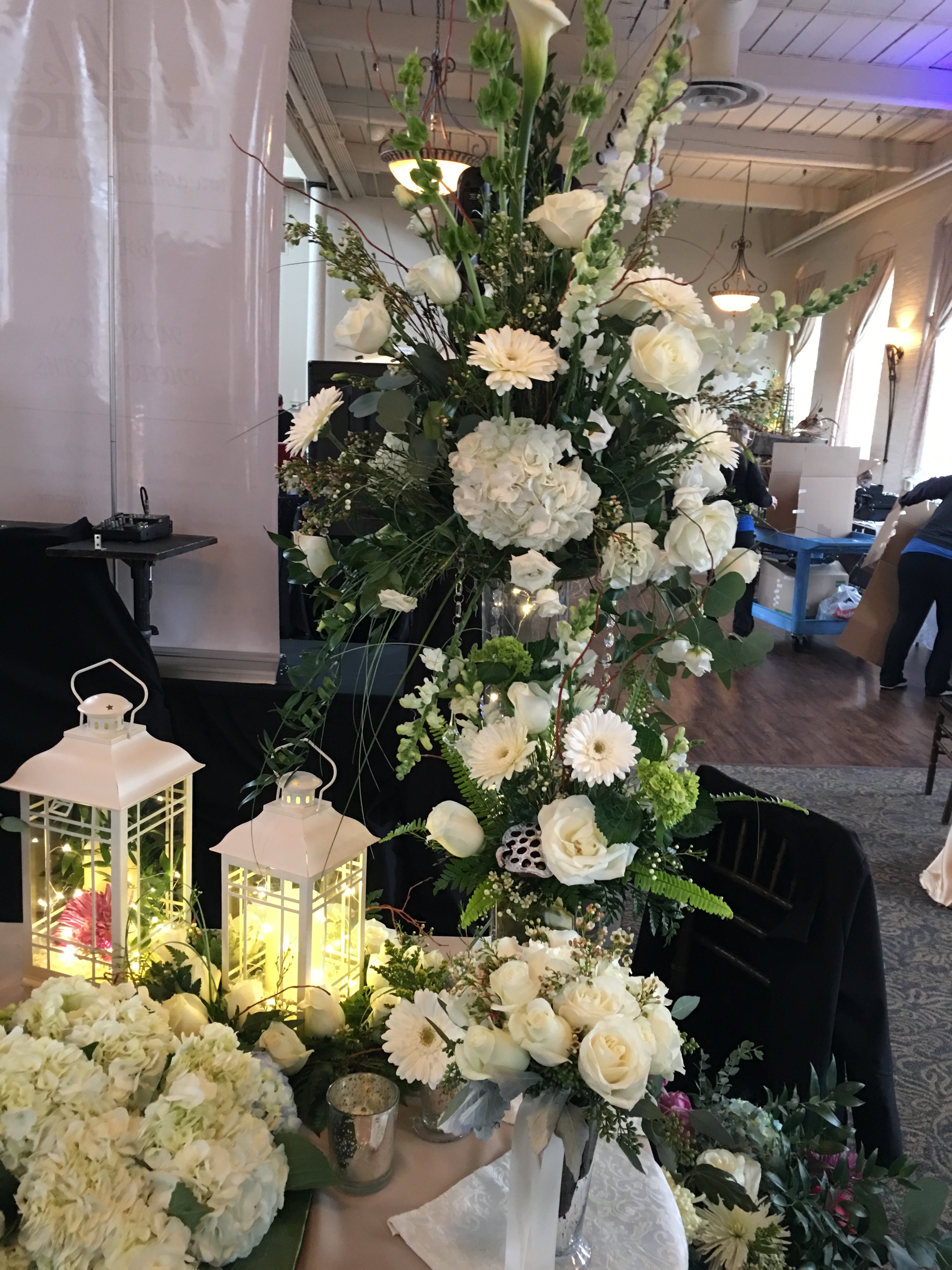 Wedding Flower Gallery - Rainbow Florist & Delectables in Laurel