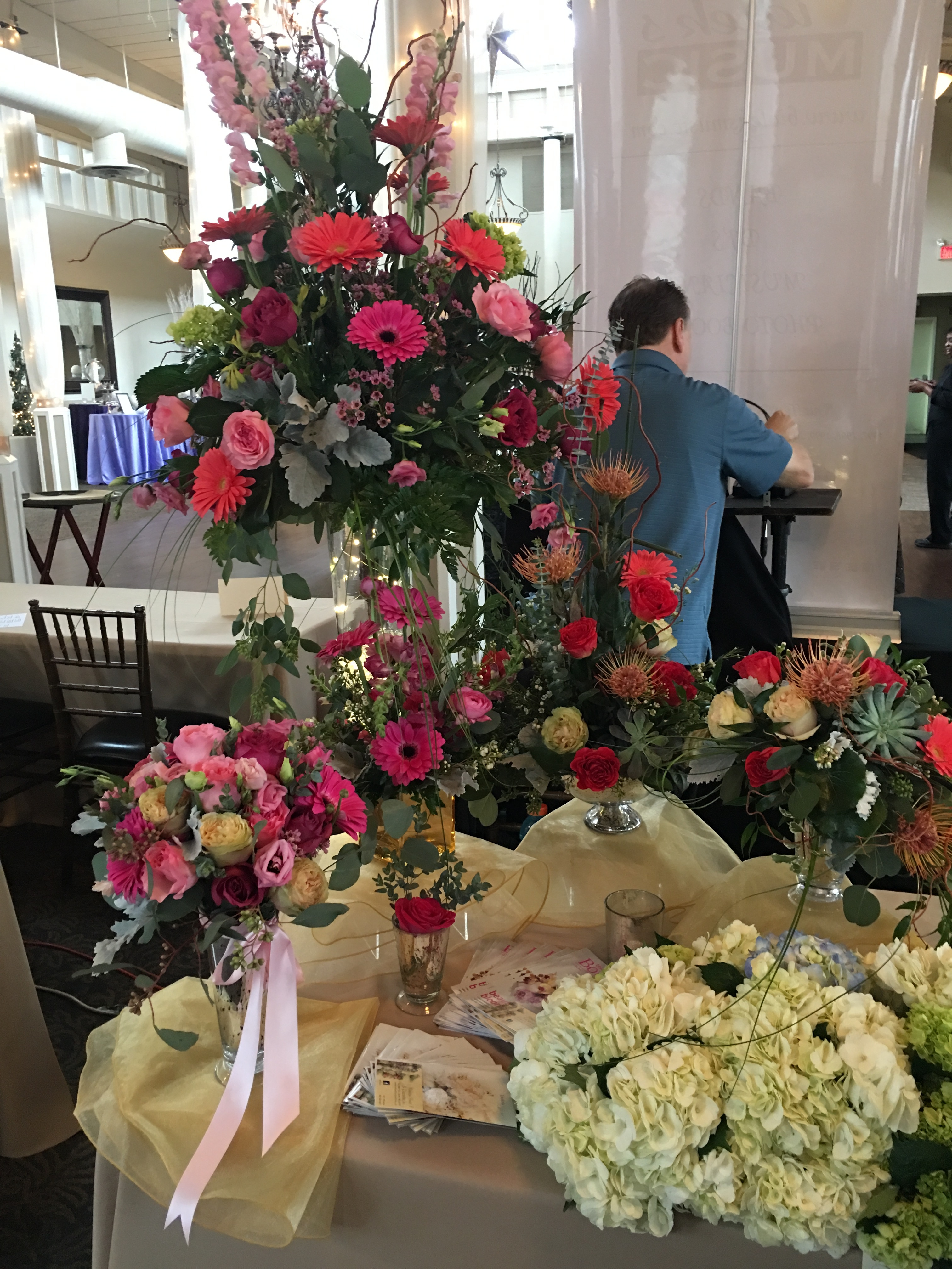 Wedding Flower Gallery - Rainbow Florist & Delectables in Laurel
