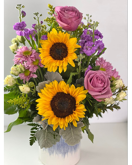 Eagle River Florist - Flower Delivery by Oopsie Daisy LLC.